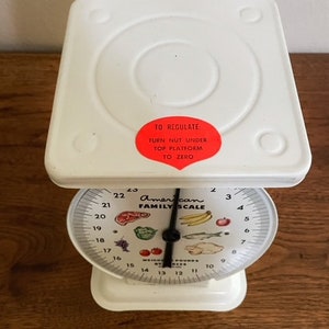 Vintage Kitchen Scale White American Family Scale Kitchen Counter Decor ...