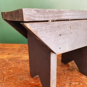 Primitive Black Wooden Farmhouse Stool Plant Stand - Etsy