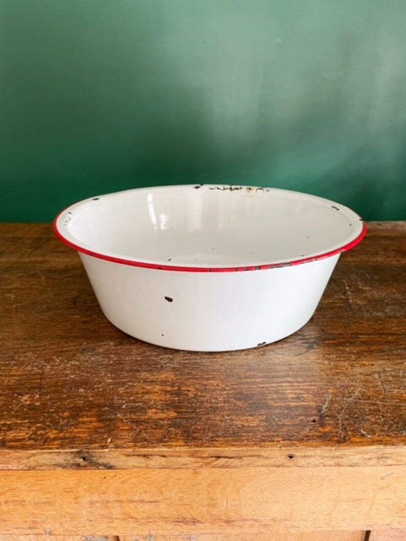 Red and White Vintage Enamelware Basin Tub - Etsy