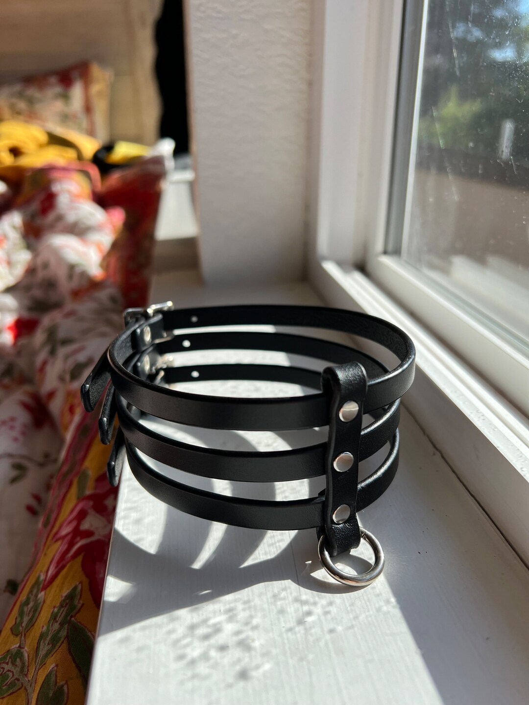 The Eclipse Micro Strap Collar - Etsy