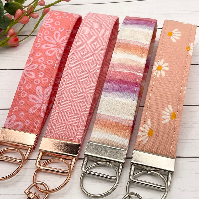Floral Keychain Wristlet Daisies Keychain Strap Wrist - Etsy