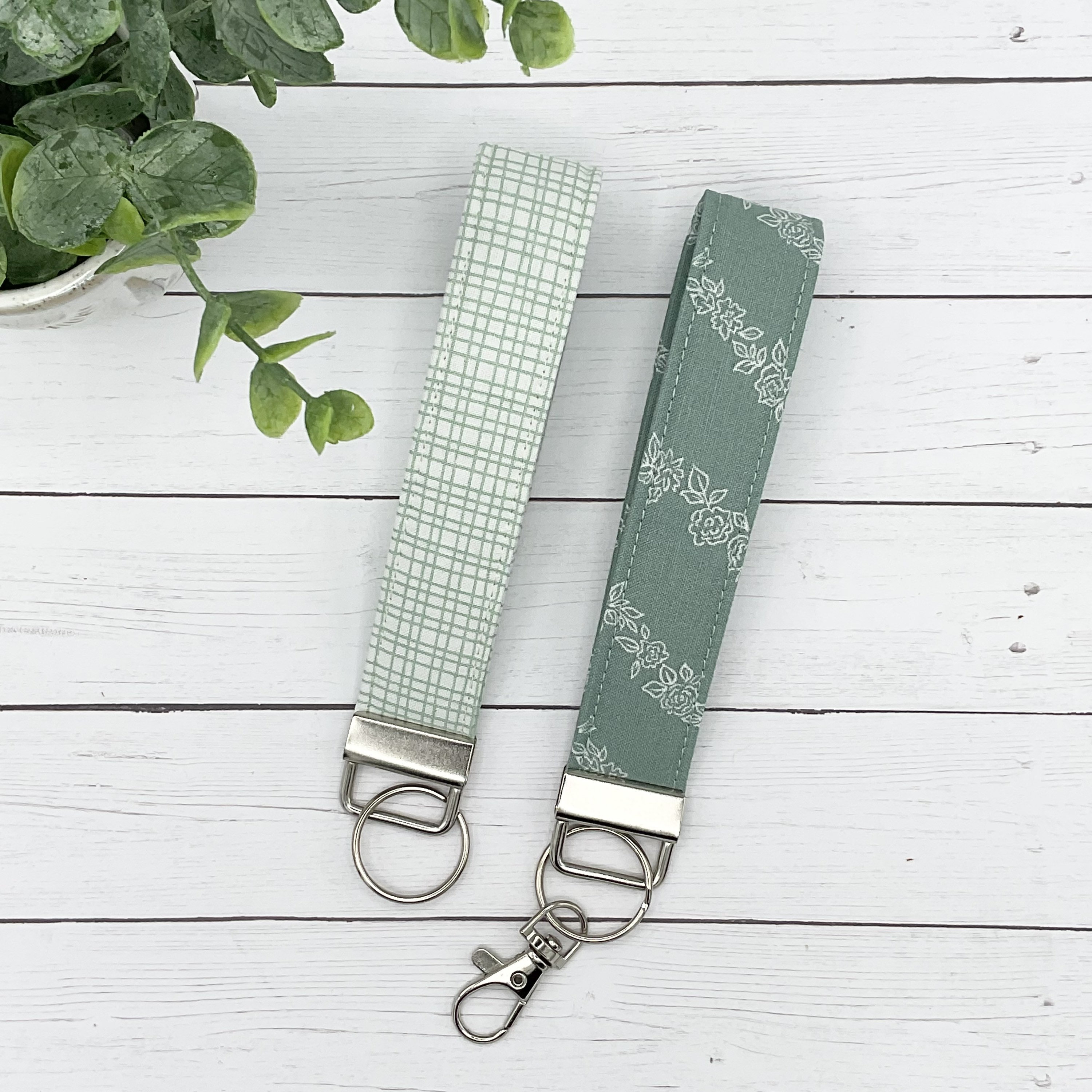 Sage Green Floral Keychain Wristlet Keychain Strap Wrist - Etsy