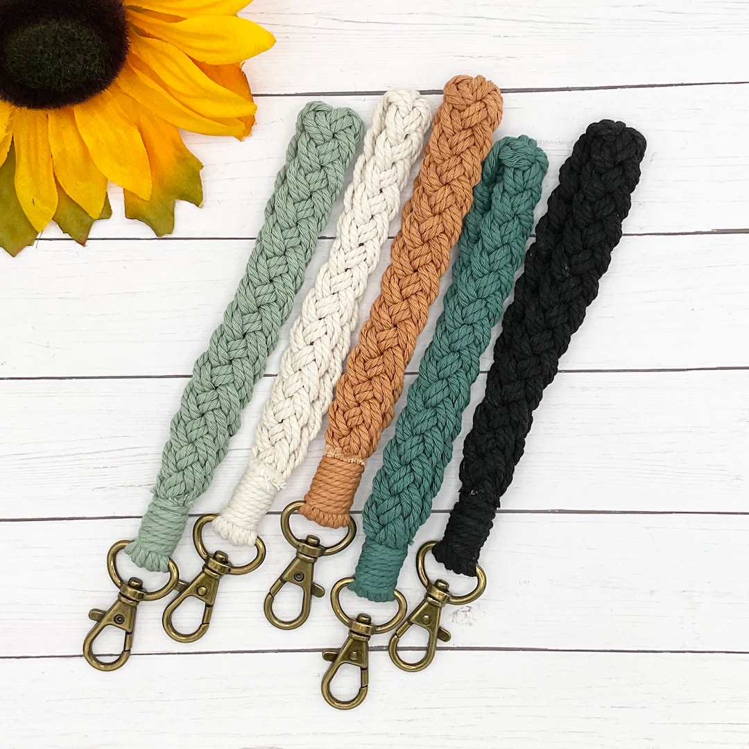 Macrame Keychain Wristlet, Braided Keychain Strap, Boho Wrist Lanyard ...
