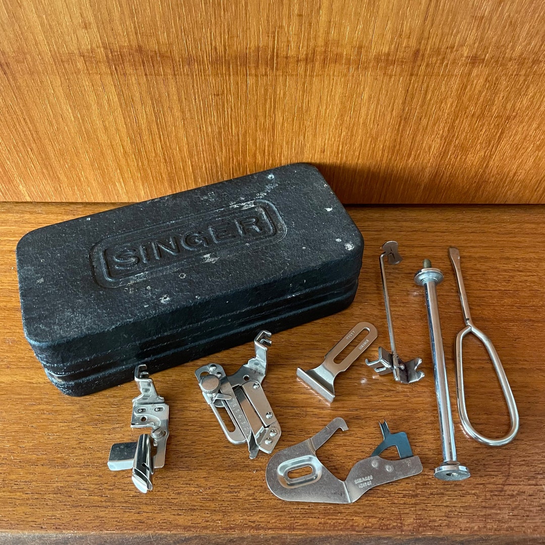 Singer Sewing Machine Box and Accessories. for Haberdashery, Sewing ...