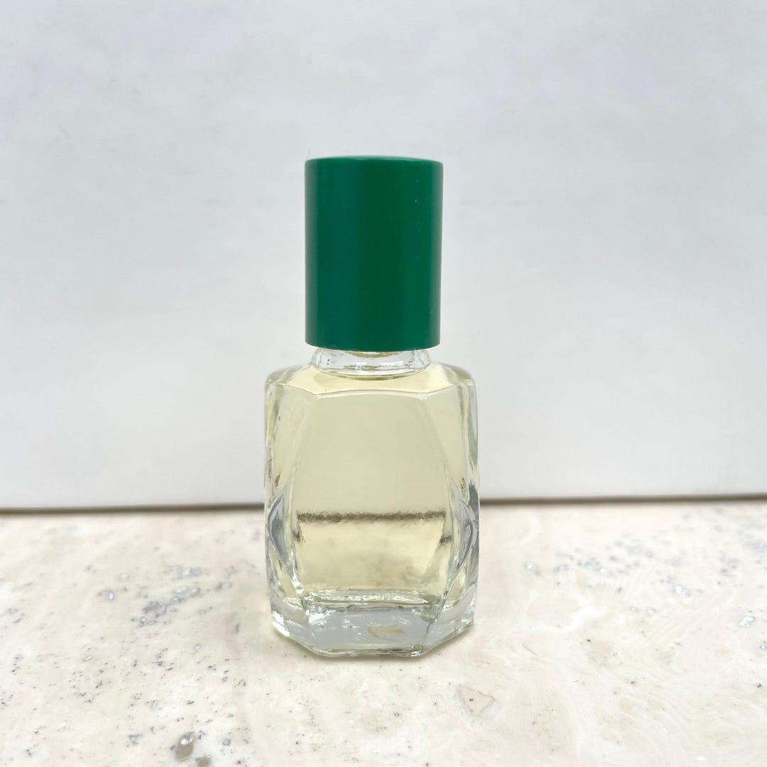Vintage Avon Weekend Aftershave Bottle 10ml With Green Lid - Etsy