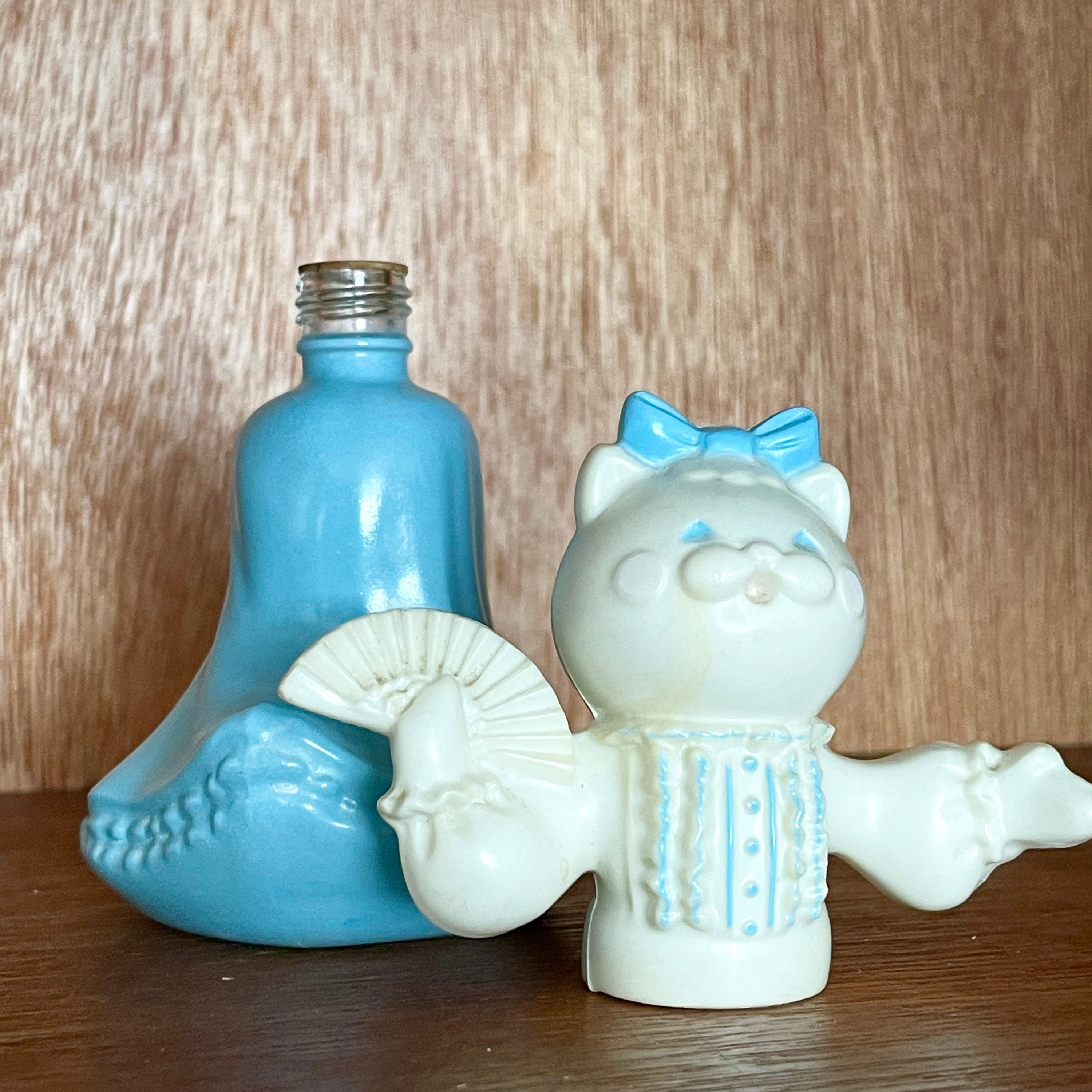 Vintage Avon Felina Fluffles Pretty Kitty First Flowers Scent Cat Eau ...