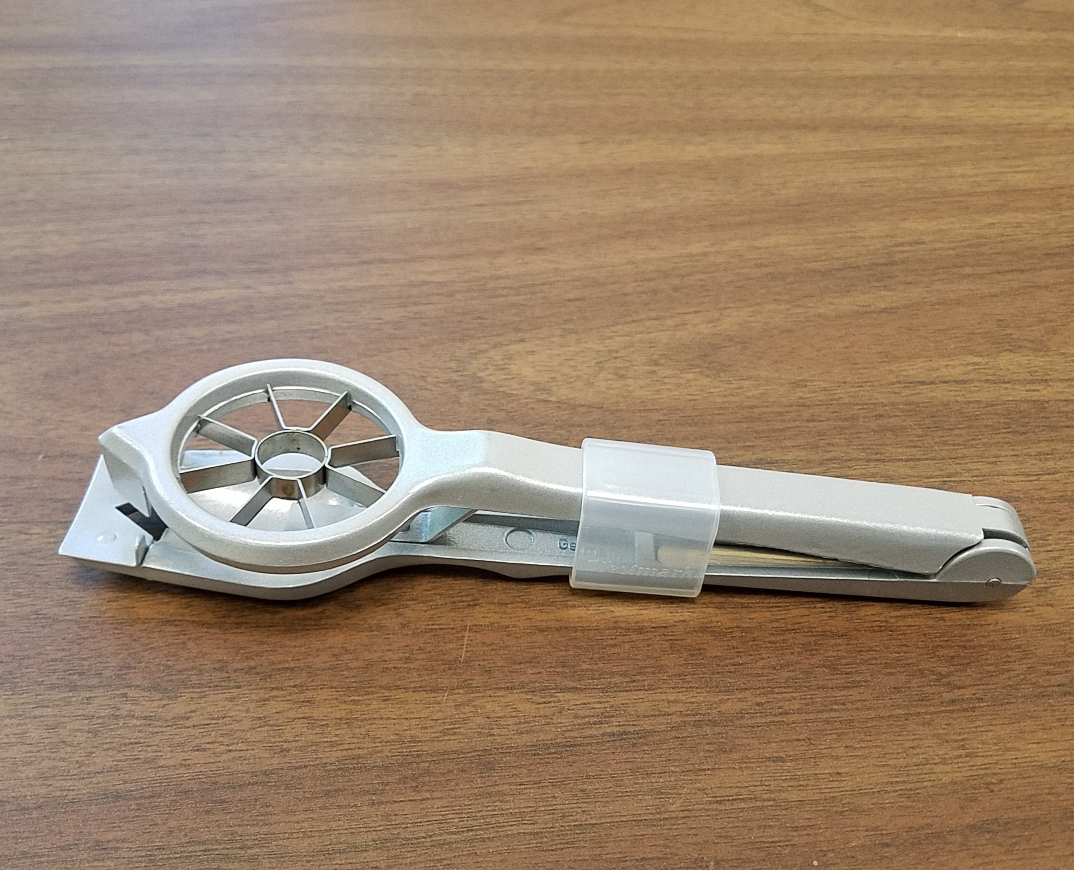 Radish Rose Cutter. Decorating Tool. Garnish Tool. Make Beautiful ...