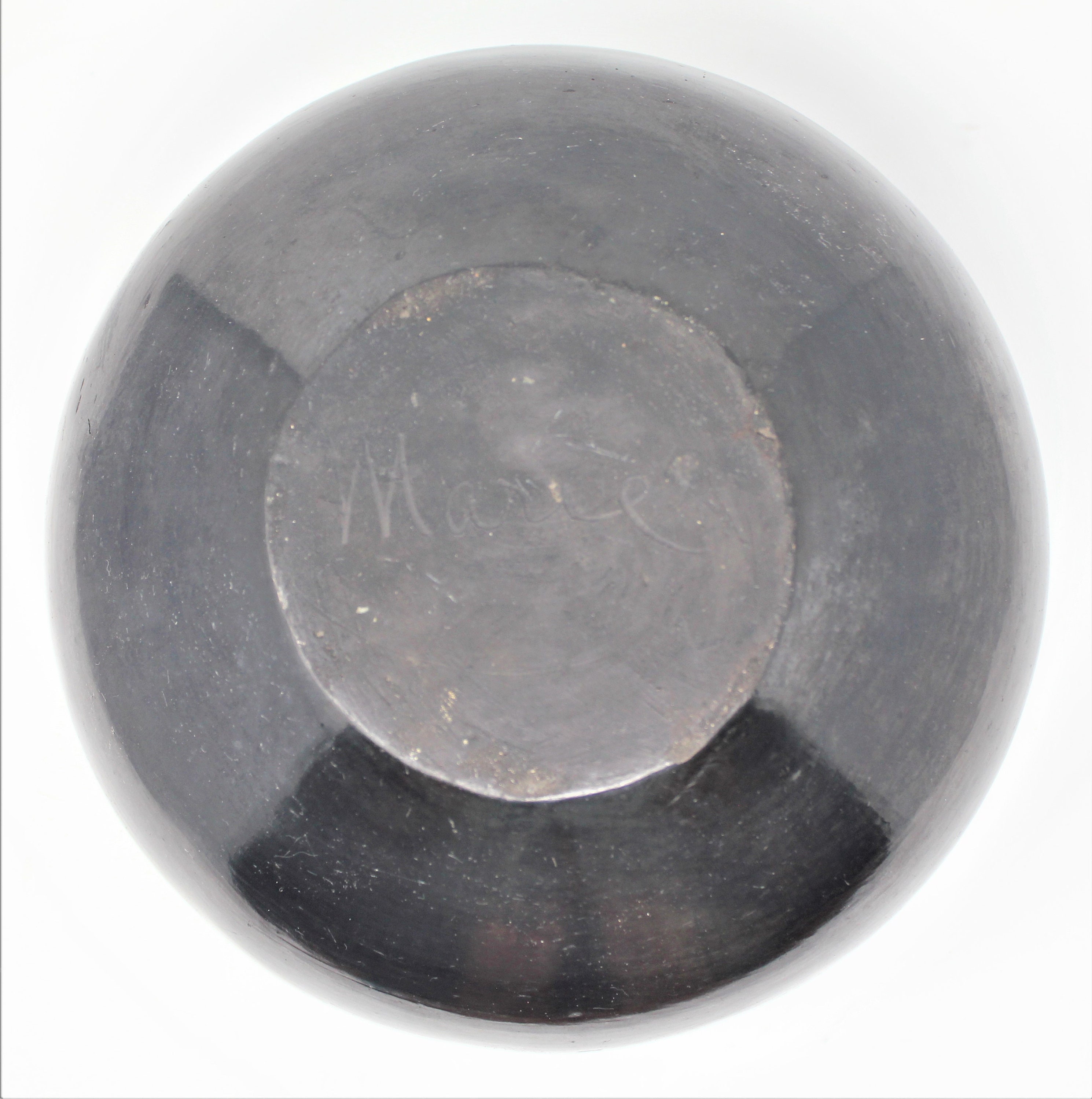 Truly Magnificent Large Signed Maria Martinez Black Pot From the 1920s ...