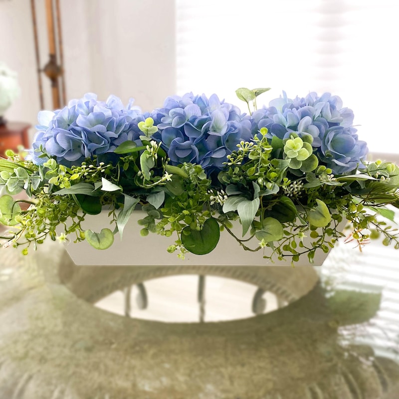 Blue Centerpiece - Etsy