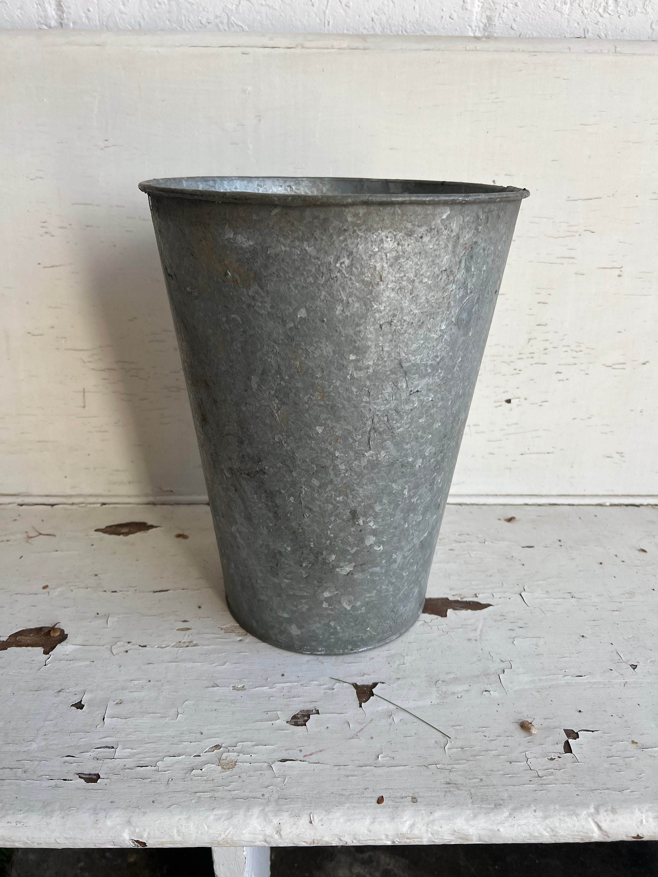 Vintage Galvanized Flower Bucket Vintage Farmhouse Decor Country Decor ...