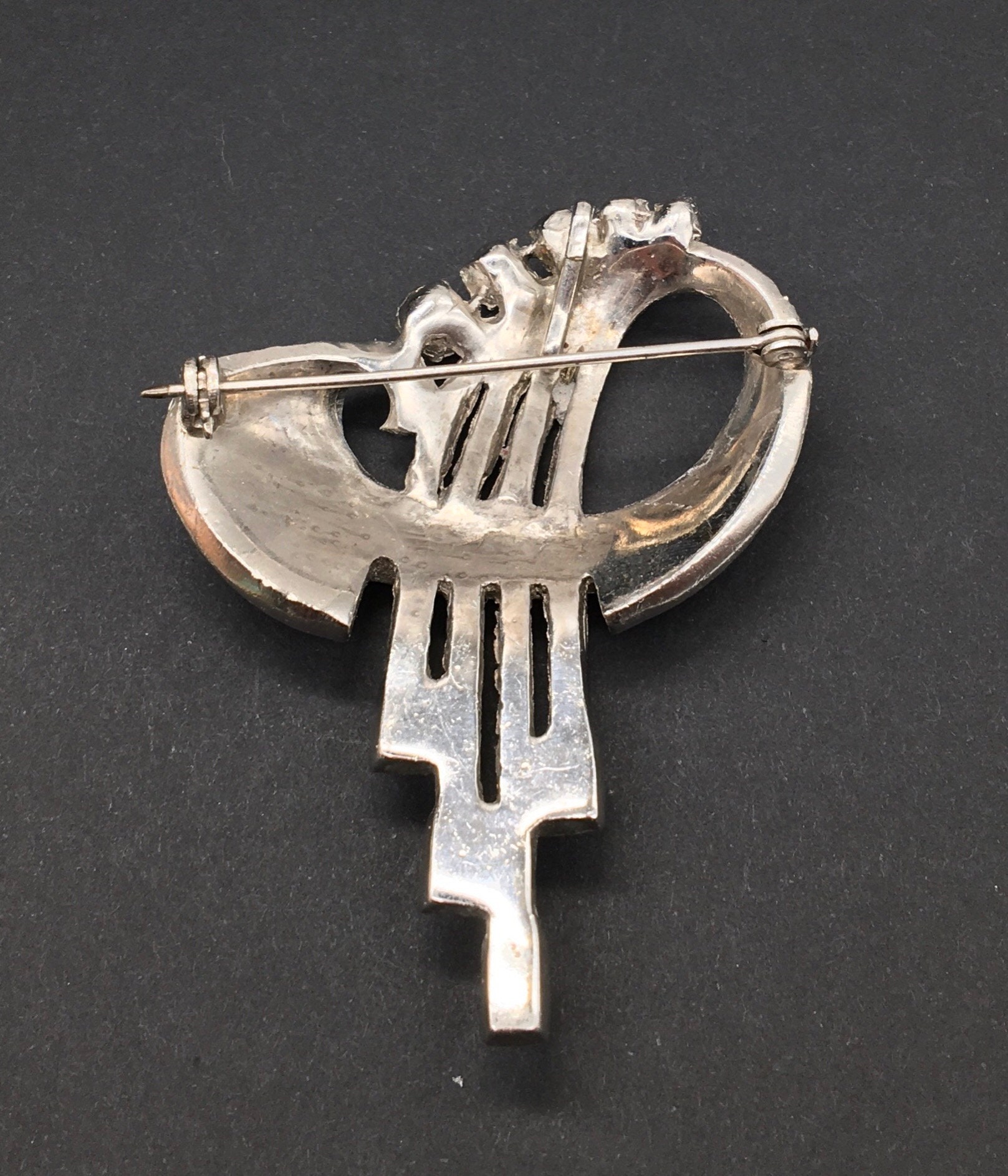 Vintage Art Deco Brooch Rhodium Plate Pot Metal Pendant Brooch - Etsy