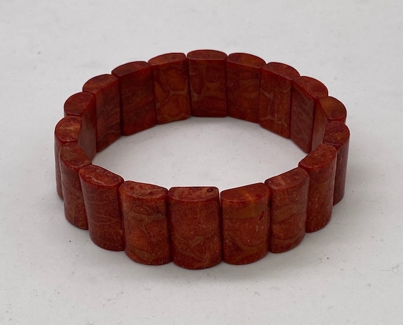 Vintage Natural Sponge Red Coral Stretch Bracelet - Gem