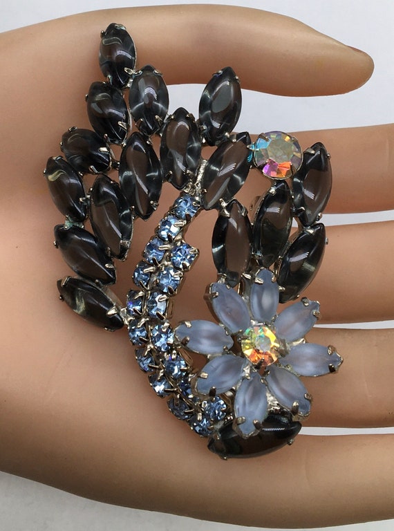 Vintage Juliana flower brooch, Authentic Juliana nave… - Gem