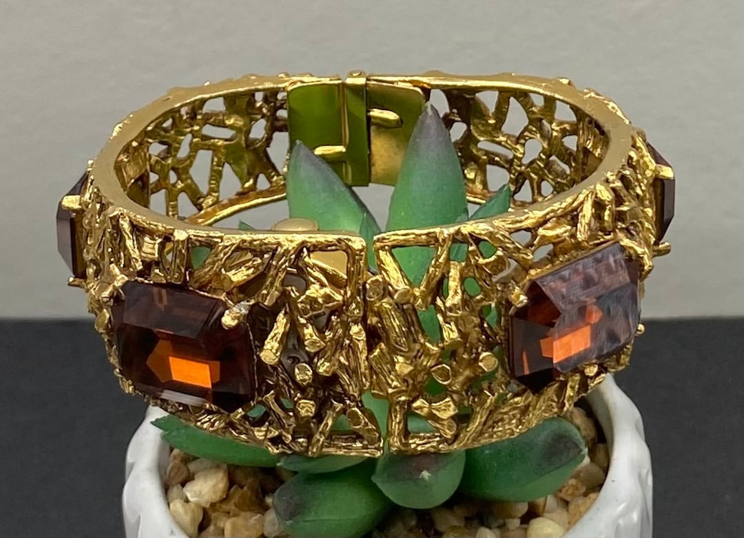 Vintage Art Deco Peek A Boo Watch, Gold Tone With Large Citrine Crystal ...