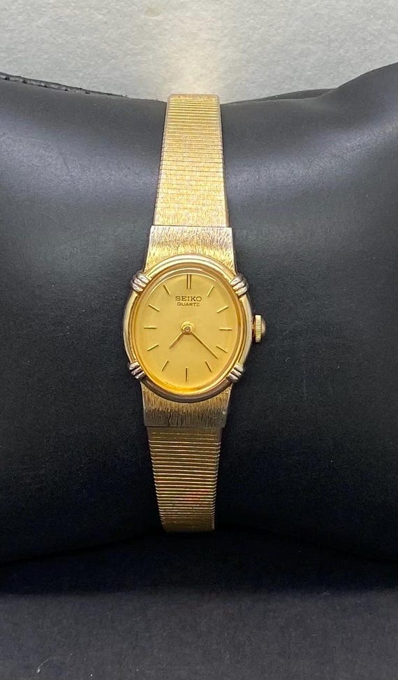 Vintage Classic Gold Tone Seiko Women’s Watch - Gem