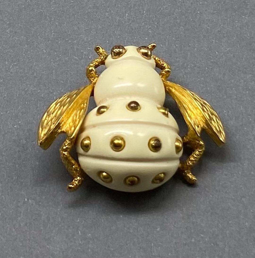 Crown Trifari Gold Tone Lucite Bug Bee Brooch - Etsy