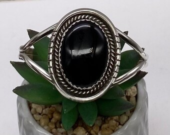 Vintage Bracelet Vintage Navajo Sterling Silver and Black Onyx Cuff ...