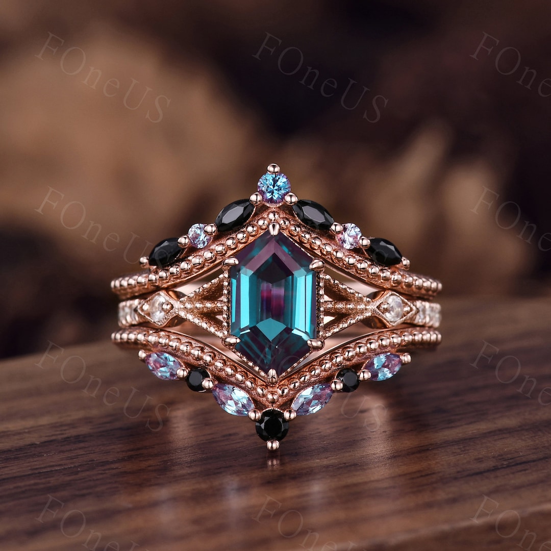Hexagon Cut Alexandrite Engagement Ring Set Art Deco Double Curved ...