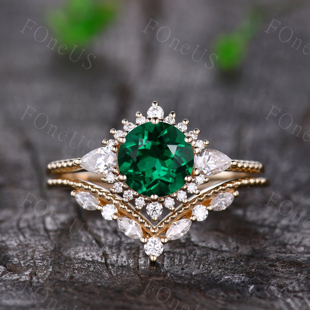 Vintage Green Emerald Engagement Ring Set Unique Solid Gold Engagement ...
