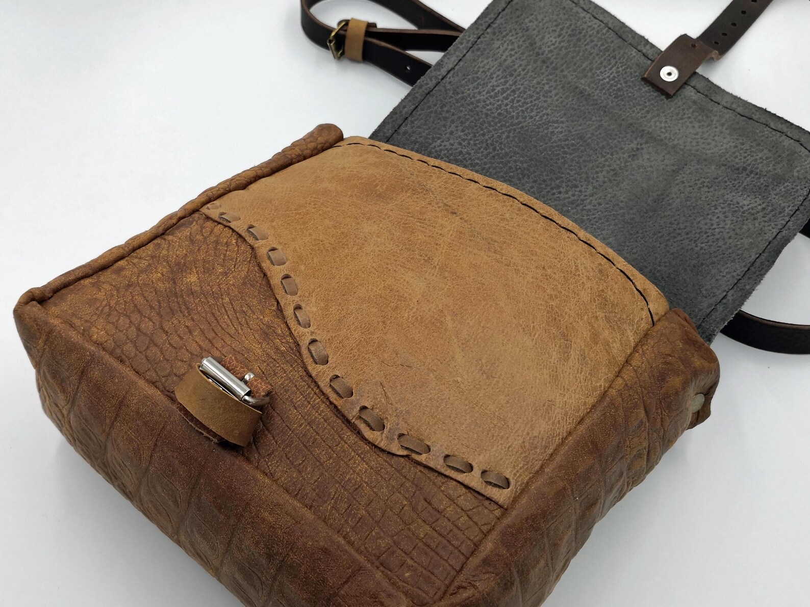 Red Squirrel Leather Messenger Bag - Handcrafted Wildlife Art Purse ...