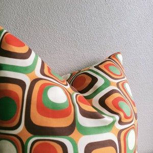 Retro Pillow Cover, 60s, 70s, 80s Decor Pillow Cover, Nostalgic Home ...