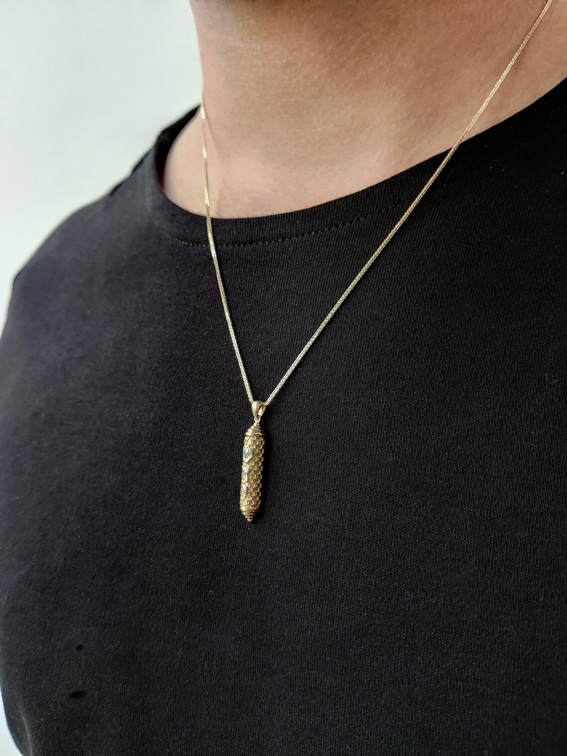 Elegant 14k Gold Mezuzah Pendant, Jewish TORAH Necklace, Gold Mezuzah ...