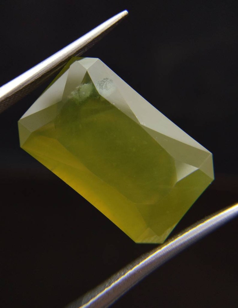 High Quality 14.7 Ct Solar Idocrase Measuring 19126 - Etsy