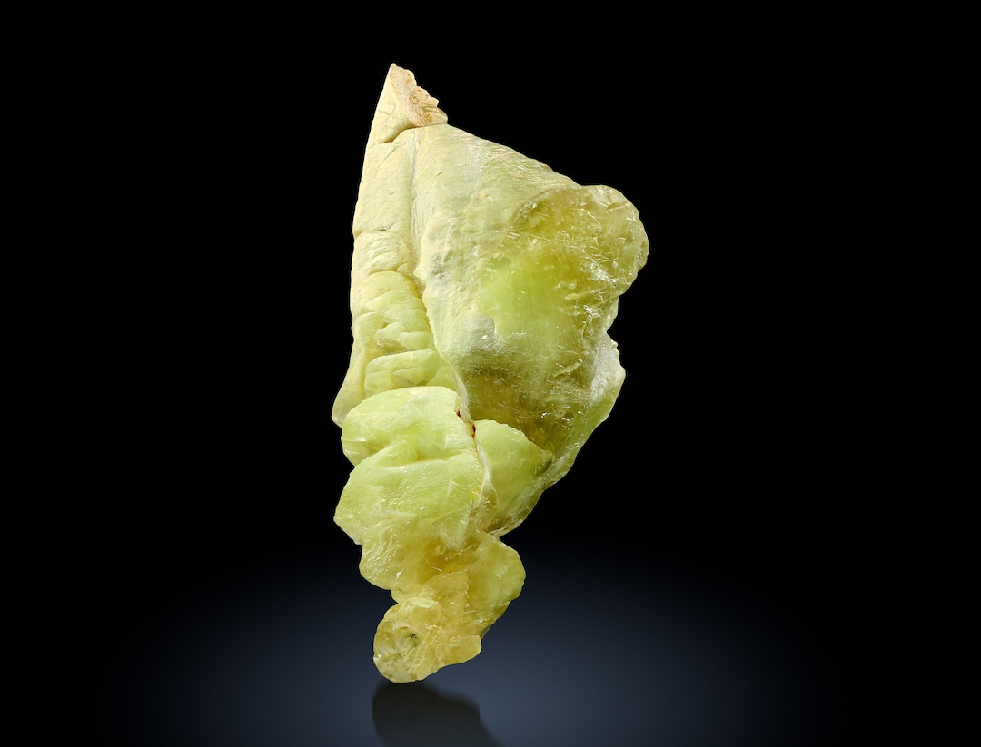 16 Grams Very Beautiful Transparent Sphene/titanite Natural Cluster, 4. ...