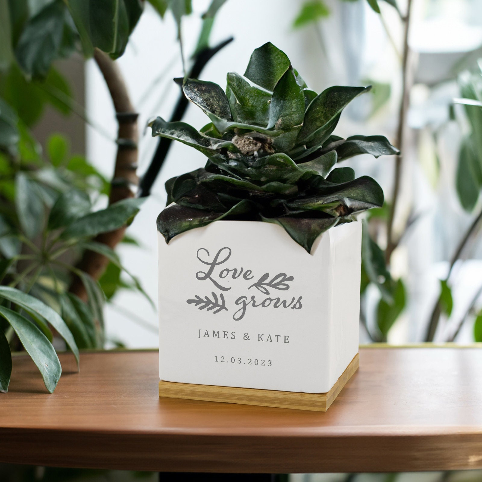Personalised Planter Pot Wedding Gift - Custom Name Date Flower Pot ...