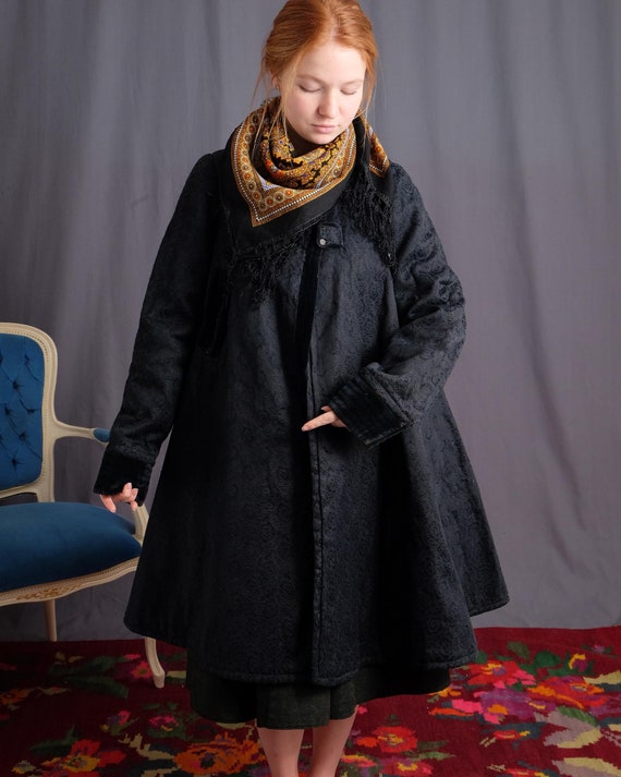 Rare antique coat Extraordinary antique coat Very nic… - Gem