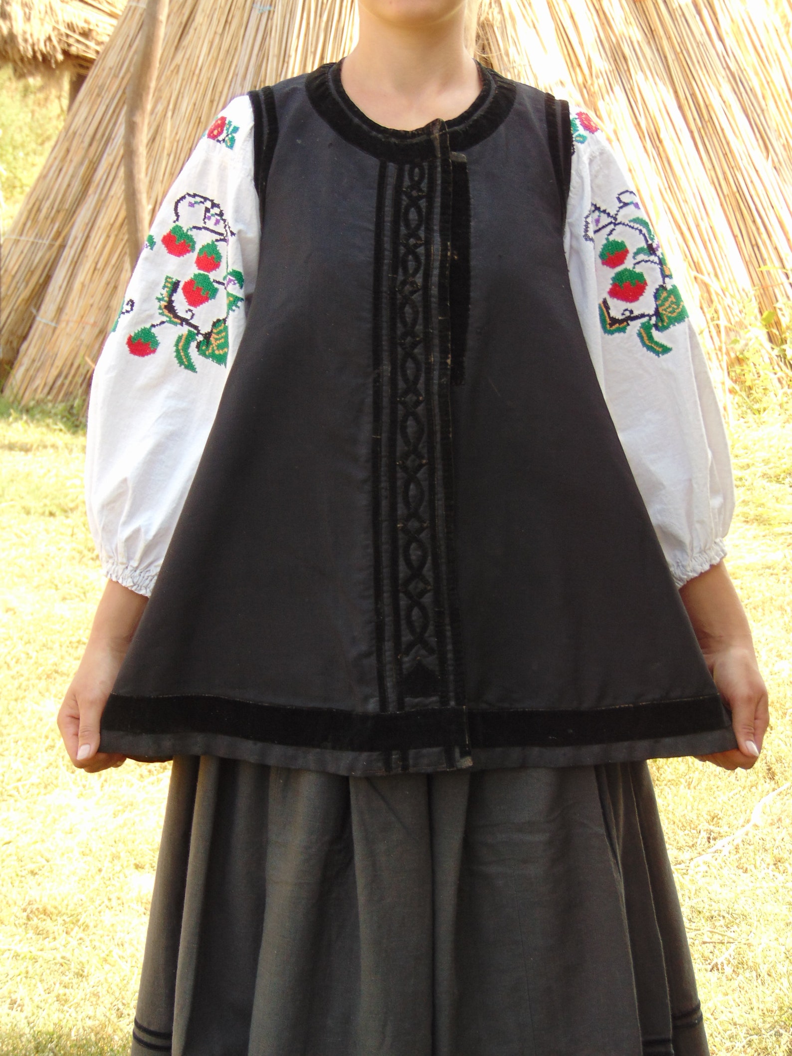 Antique Ukrainian vest Beautiful decoration Velvet decoratoin | Etsy