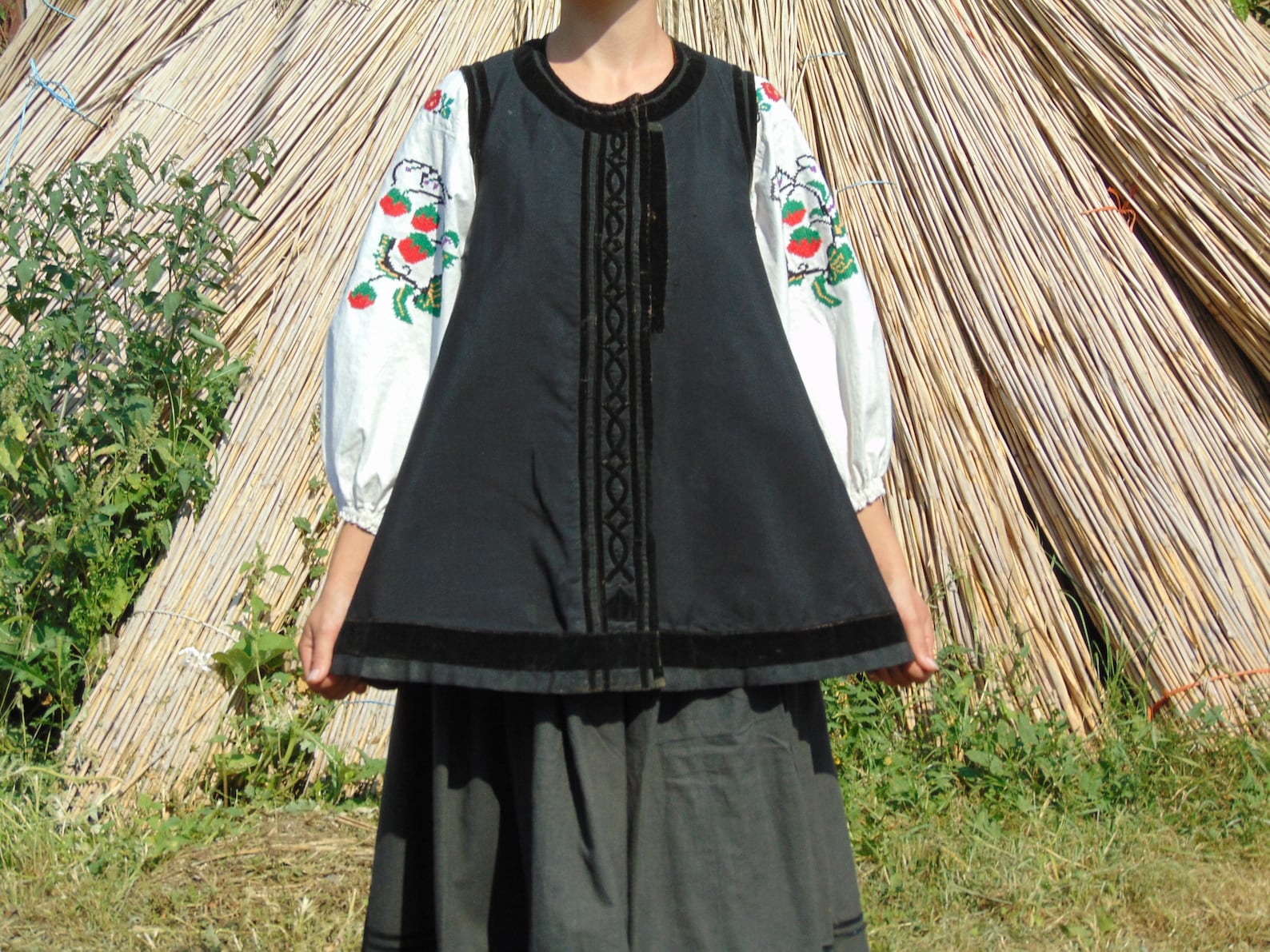 Antique Ukrainian vest Beautiful decoration Velvet decoratoin | Etsy