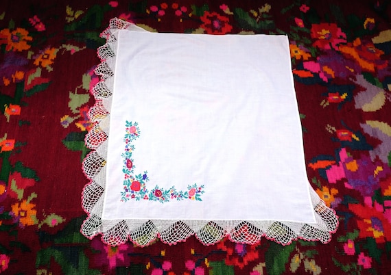 Antique embroidered shawl Very nice antique shawl Ant… - Gem