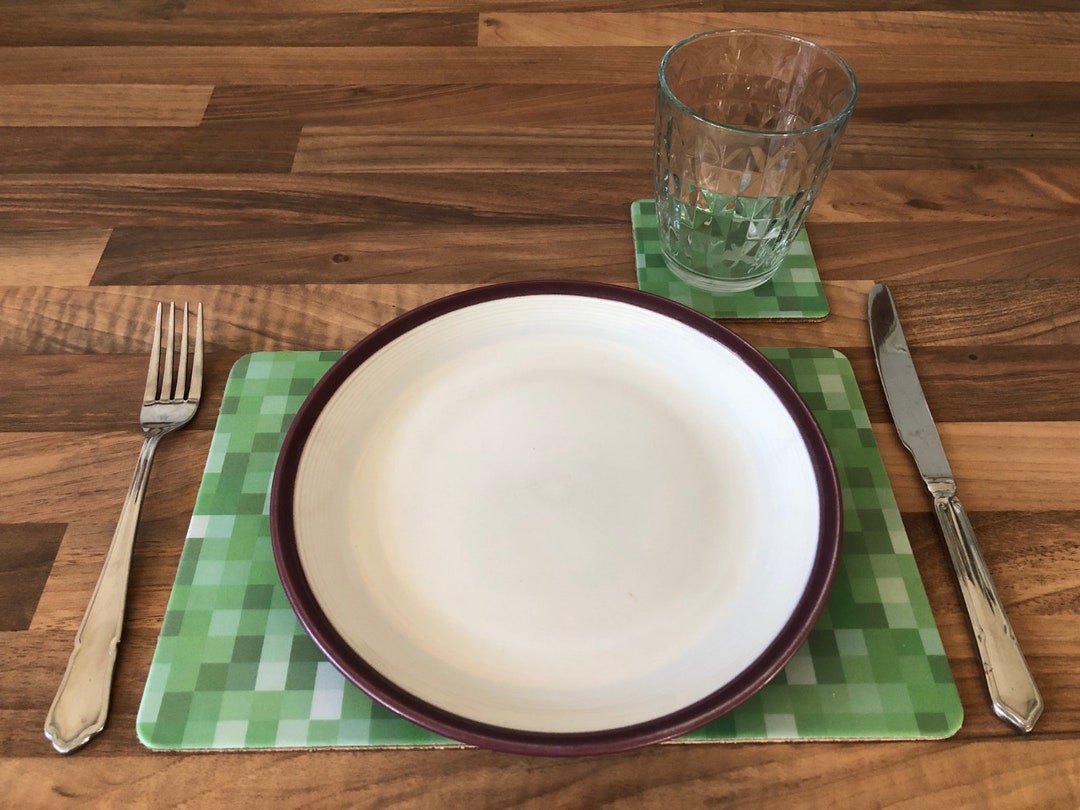 Minecraft Creeper Inspired Gift - Place Mat or Mouse Mat and Coaster ...