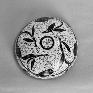 Sgraffito Bowl With Three Big Poppies and New Poppy Buds - Etsy