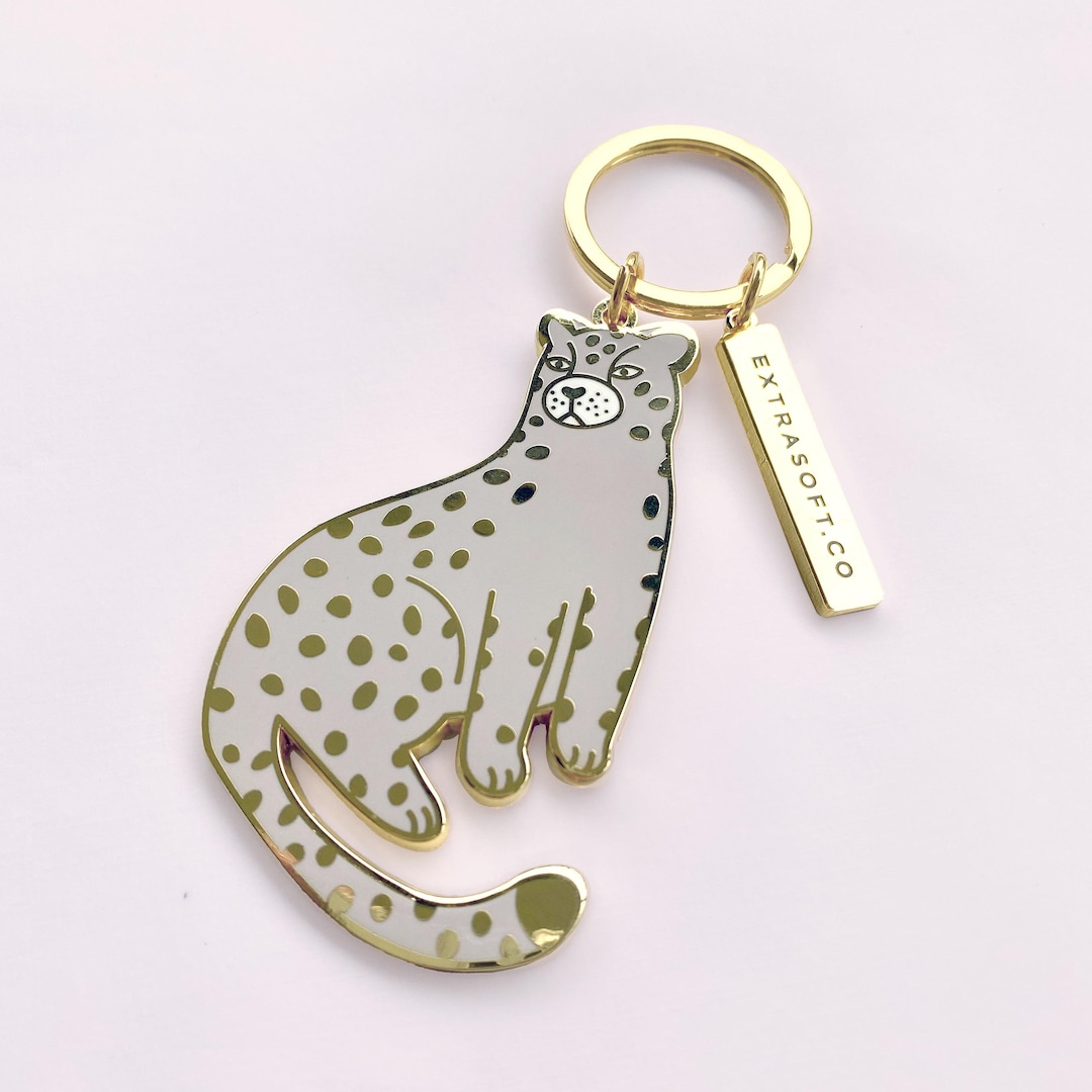 Snow Leopard Keychain | White - Gold Metal Keyring - Big Cat Gift - Zoo ...