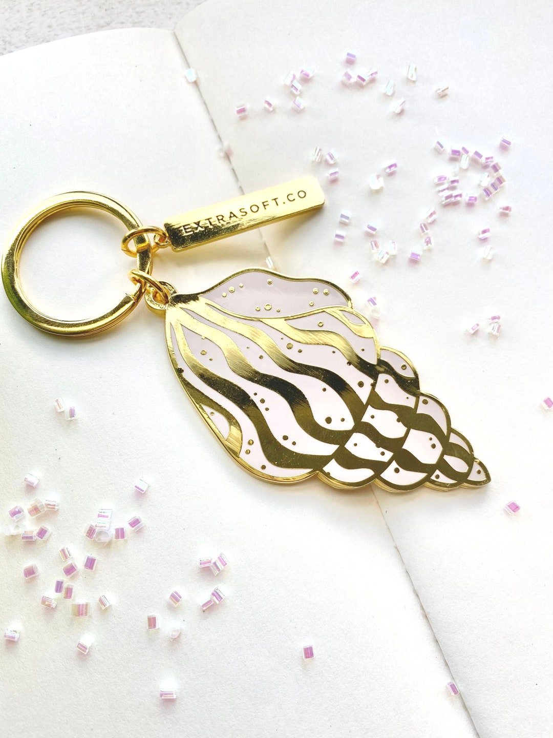 Conch Shell Keychain | Gold - Tiger Conch - Metal Keyring - Cute Sea ...