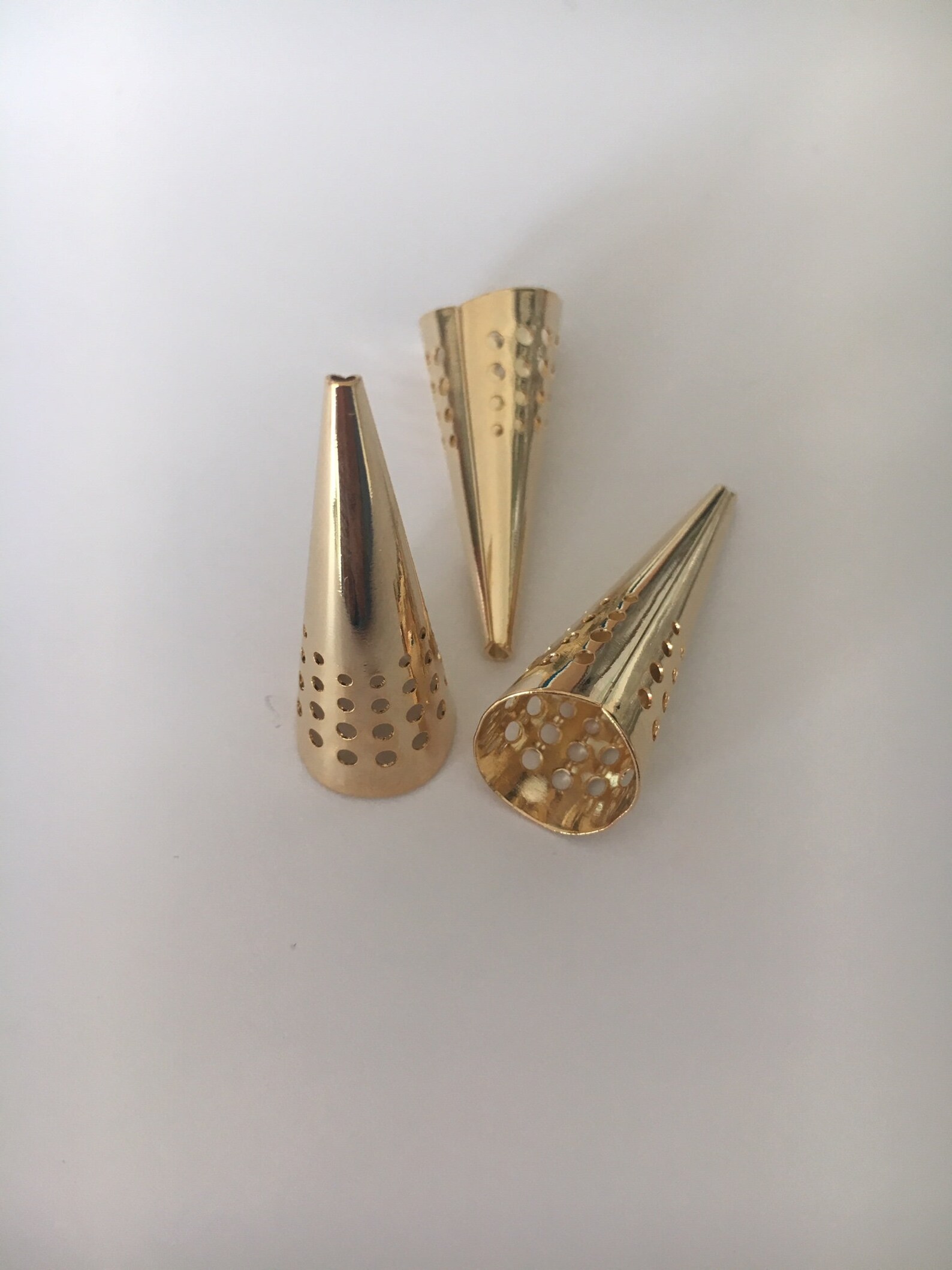 4 Pcs Gold Plated Cone Caps 32mm. Tassel Caps. - Etsy