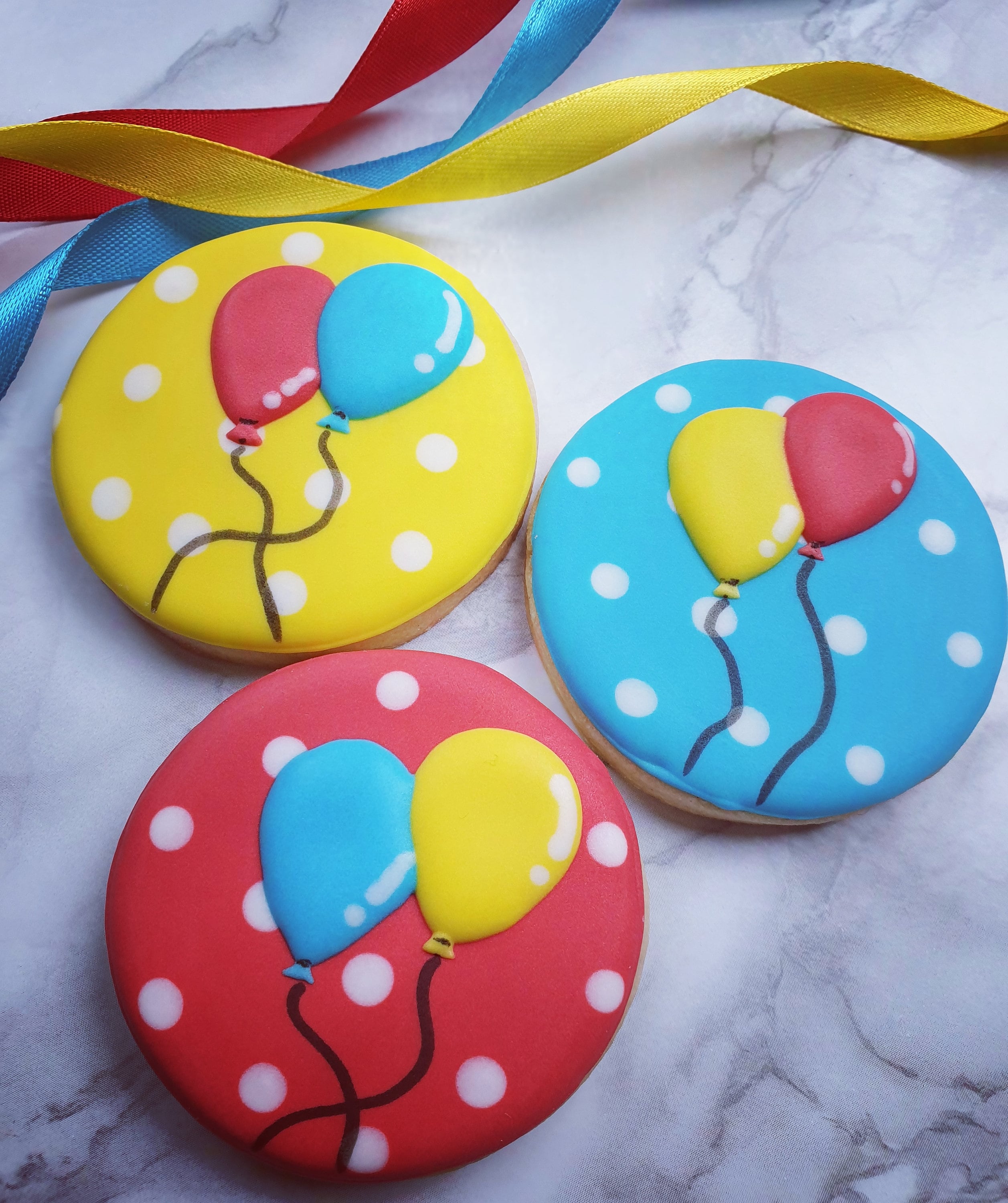 Kids Party Biscuits, Balloon Biscuits, Birthday Biscuits (min of 4 ...