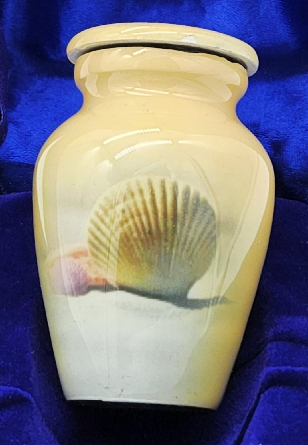 Cremation Urn KEEPSAKE, Beach Scene Ash Urn, Seashell Keepsake Urn ...
