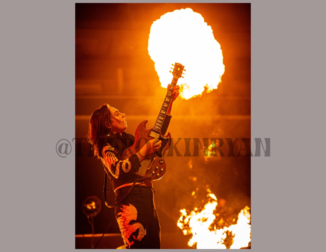 Jake Kiszka GVF Tribute Print DIG Tour 2023 New Concert Photo Print - Etsy