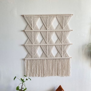 Geometric Macrame Wall Hanging - Etsy Nederland