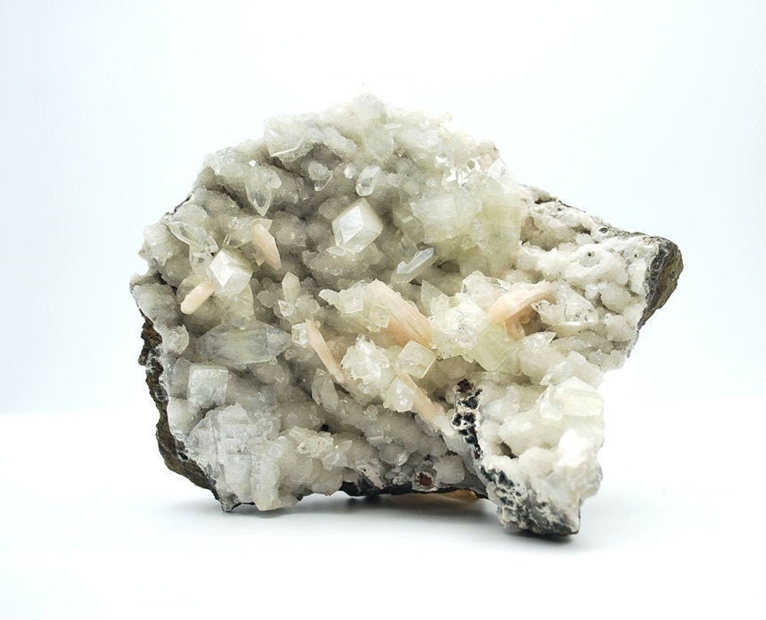 Apophyllite, Stilbite, Zeolite Specimen - Etsy