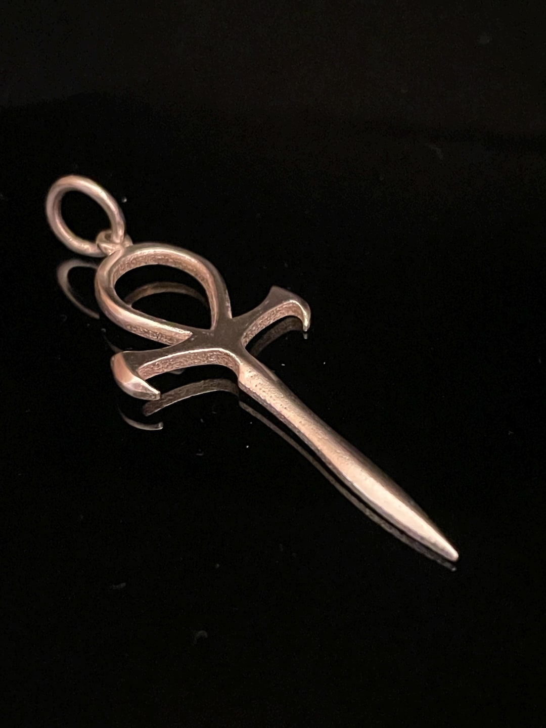 Vampire Ankh Pendant - Etsy