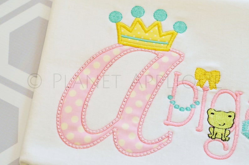Princess Crown Cursive Script Applique Alphabet Monogram Font - Etsy