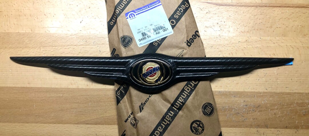Chrysler 300 Black w/ Blue Carbon Fiber Grille Emblem 15-22 Badge OEM ...