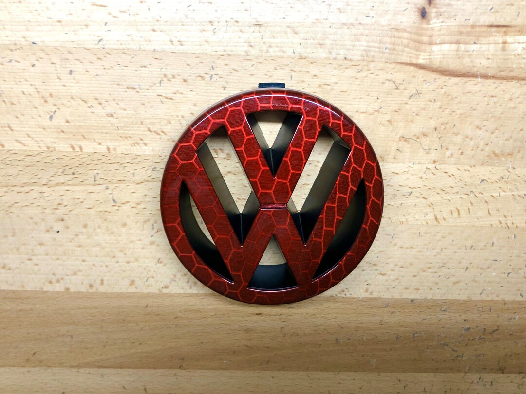 Volkswagen Jetta MK4 Red Honeycomb Front Grille Emblem 00-05 Logo ...