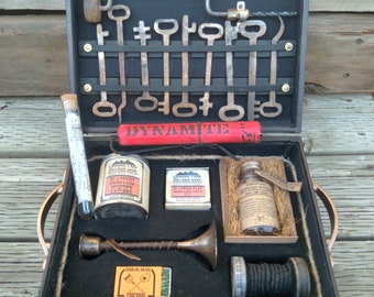 MaverickArtsCo - Etsy