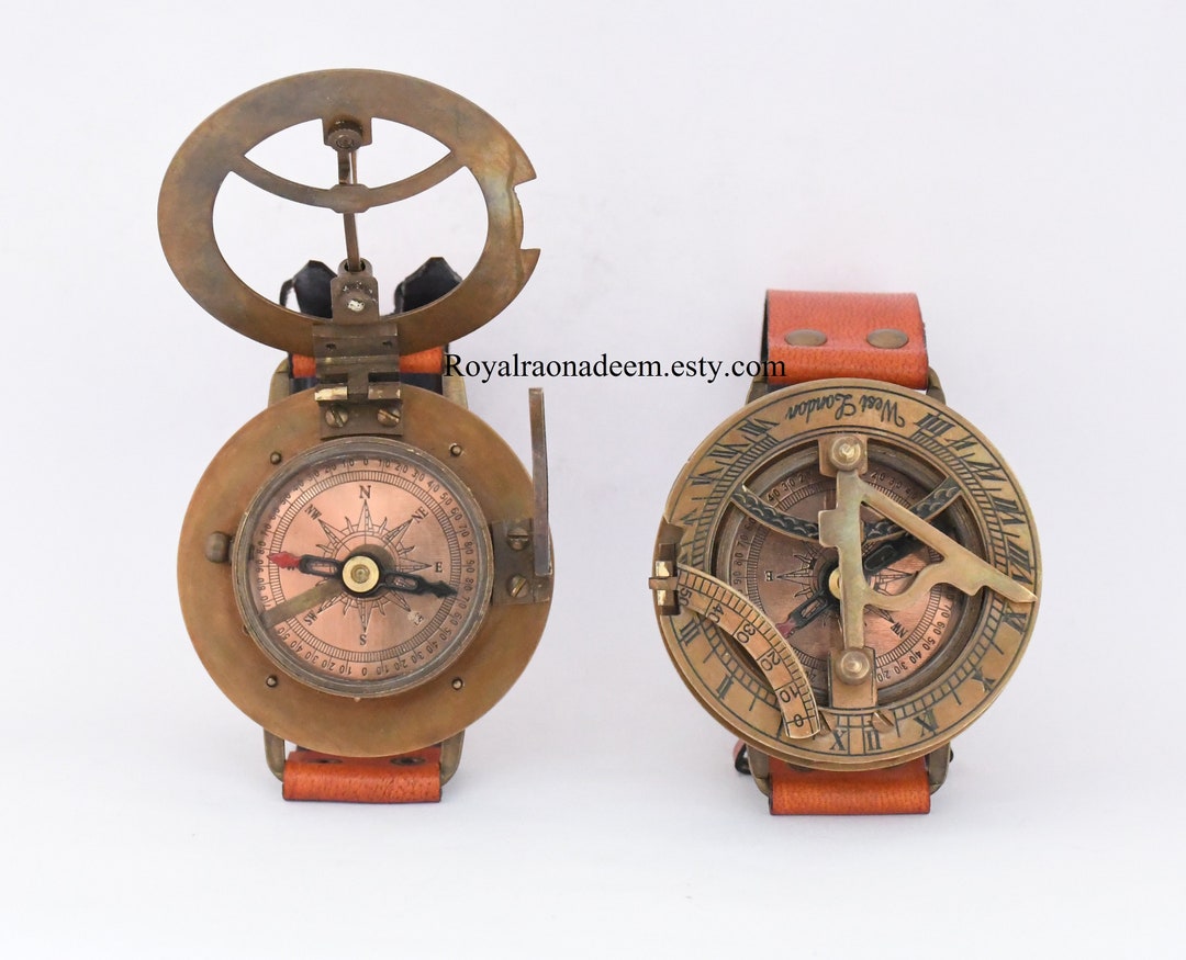 Engraved Compass, Wrist Brass Sundial Compass - Wrist Watch With ...