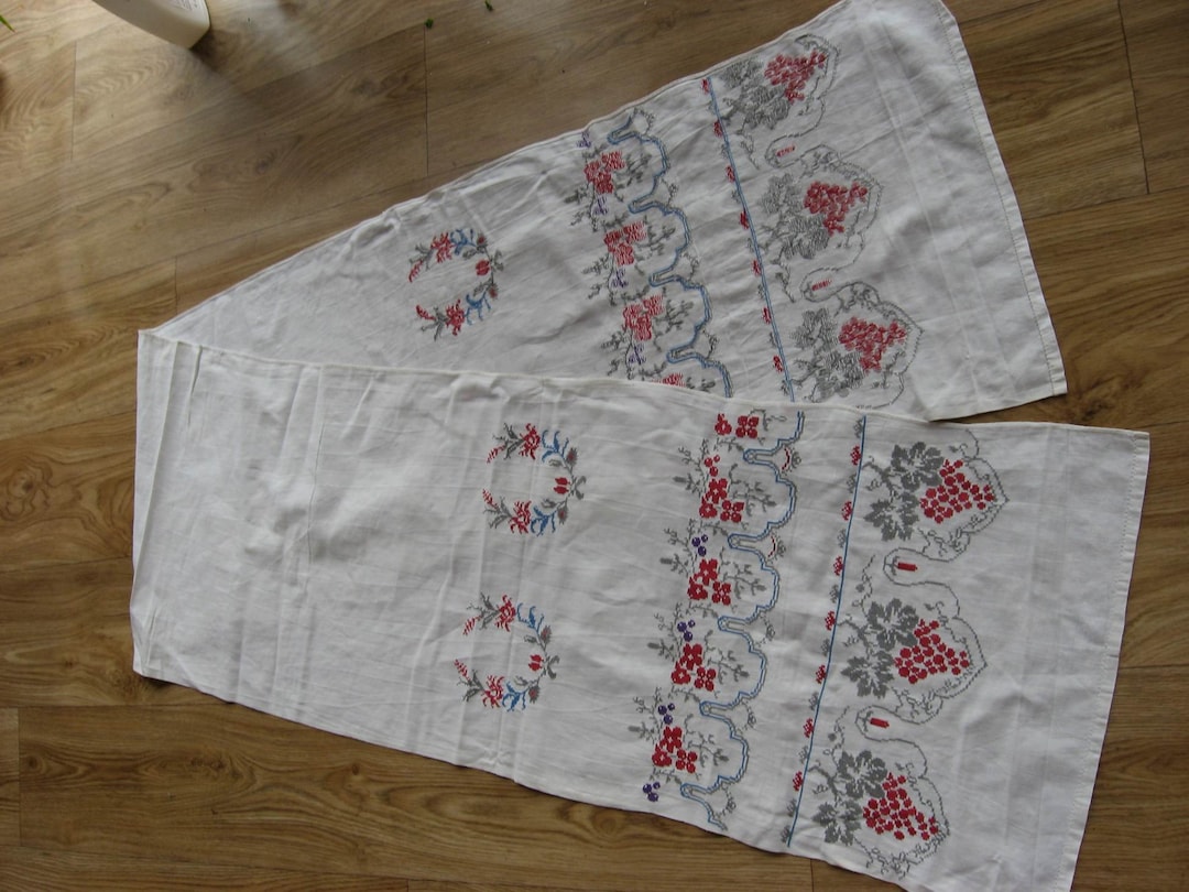 Antique Ukrainian Rushnik Rushnik Ukraine Chigirin Old Hand Embroidery ...